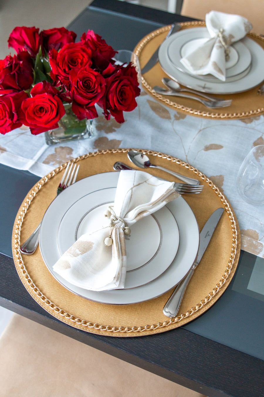 Contemporary Table Settings | Luxury Placements & Napkins – Mode Living