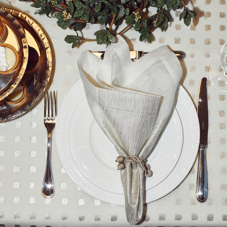 Contemporary Table Settings | Luxury Placements & Napkins – Mode Living